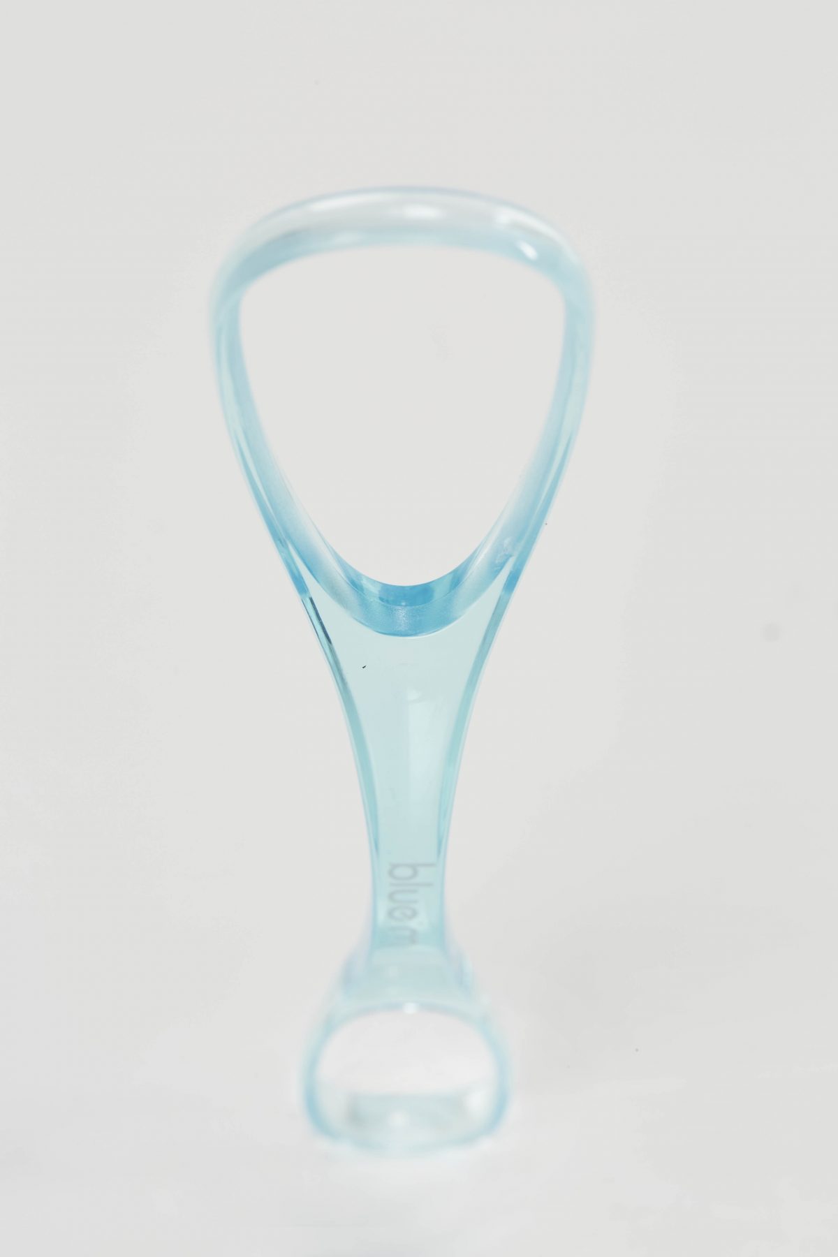 blue®m dispozitiv pentru curatat limba - BluemCare